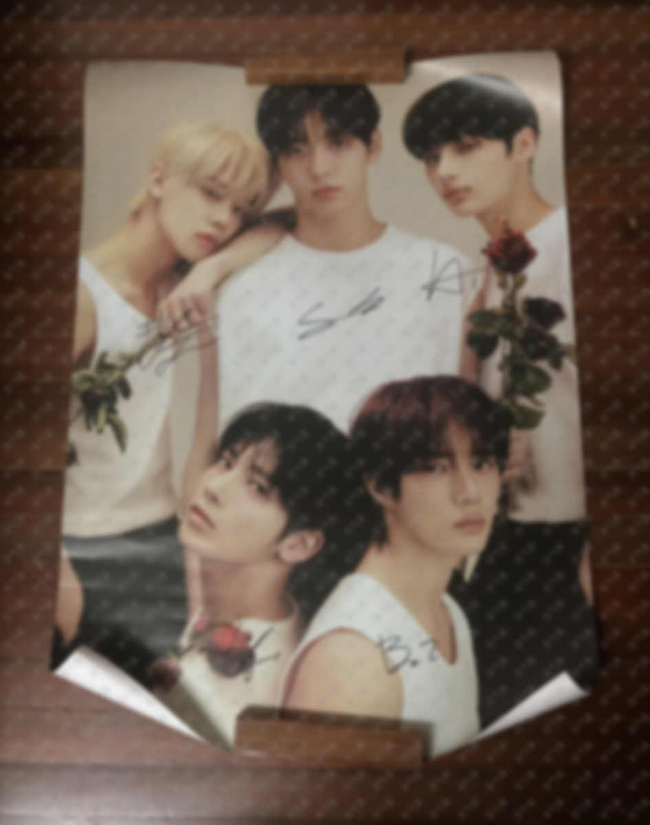 [AUTOGRAPHED] TXT Minisode 2: THURSDAY'S CHILD Album Posters – TXT Universe