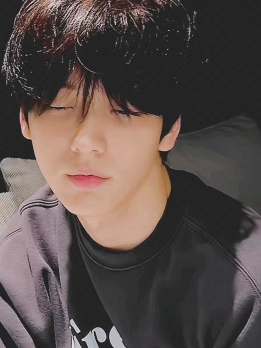 TXT Soobin Style FRENCH MARIGOLD Sweatshirt (Fan-made) – TXT Universe